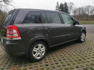 Opel Zafira 2011 in Jurbarkas, with an engine capacity of 1.70 L and mileage of 263 thousand km for 2400 €, photo 4 on AUTOMOTO.COM.LV