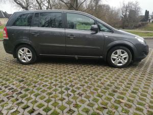Opel Zafira 2011 in Jurbarkas, with an engine capacity of 1.70 L and mileage of 263 thousand km for 2400 €, photo 8 on AUTOMOTO.COM.LV