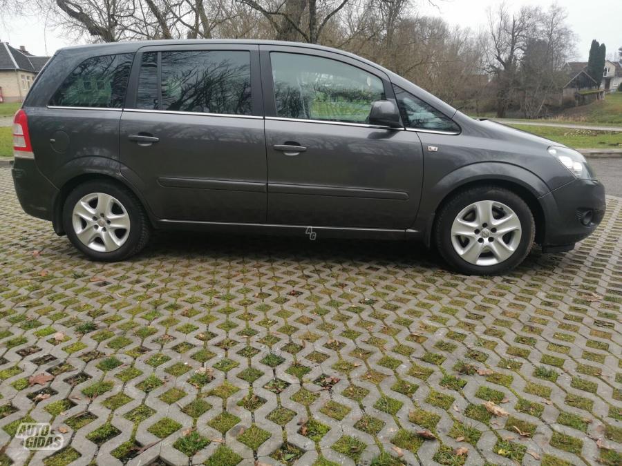 Opel Zafira 2011 in Jurbarkas, with an engine capacity of 1.70 L and mileage of 263 thousand km for 2400 €, photo 8 on AUTOMOTO.COM.LV