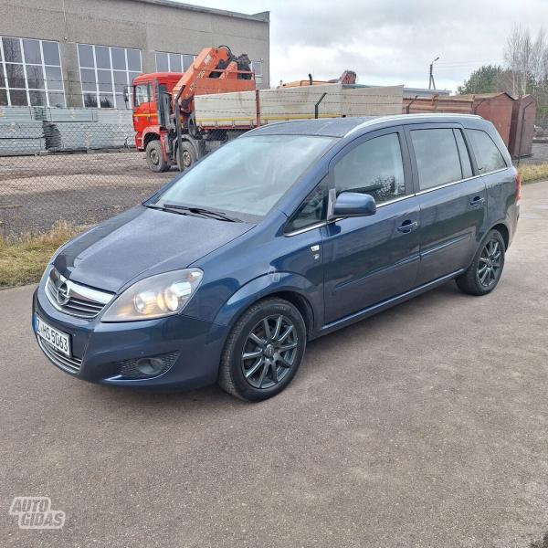 Opel Zafira 2011 Marijampole, ar dzinēja tilpumu 1.80 L un nobraukumu 150 tūkst. km par 3450 €, foto 1 vietnē AUTOMOTO.COM.LV