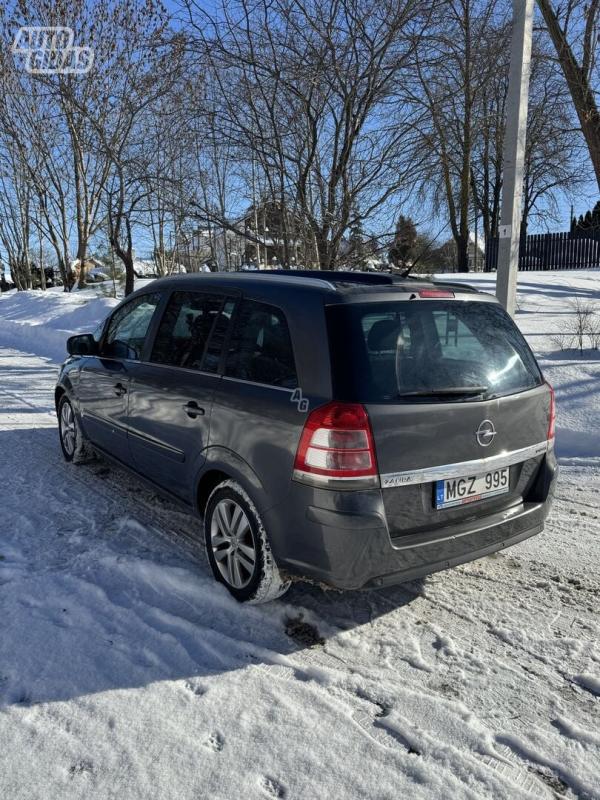 Opel Zafira 2011 in Siauliai, with an engine capacity of 1.70 L and mileage of 360 thousand km for 2050 €, photo 8 on AUTOMOTO.COM.LV