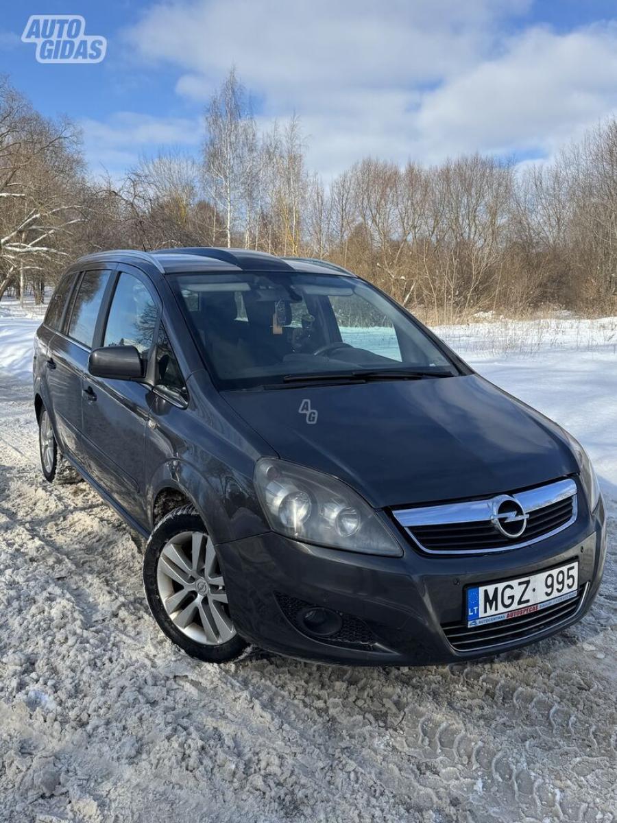 Opel Zafira 2011 in Siauliai, with an engine capacity of 1.70 L and mileage of 360 thousand km for 2050 €, photo 15 on AUTOMOTO.COM.LV