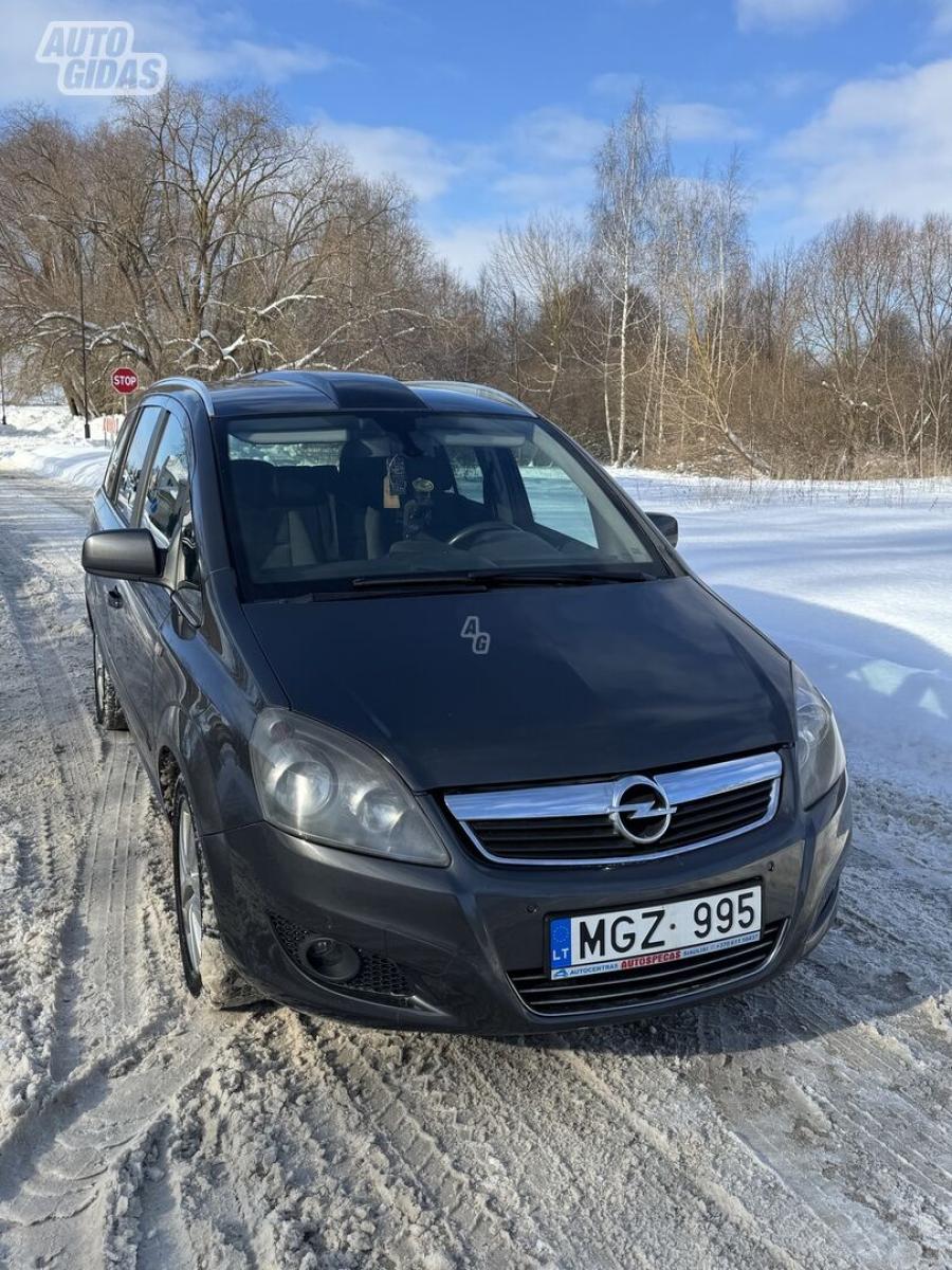 Opel Zafira 2011 in Siauliai, with an engine capacity of 1.70 L and mileage of 360 thousand km for 2050 €, photo 16 on AUTOMOTO.COM.LV