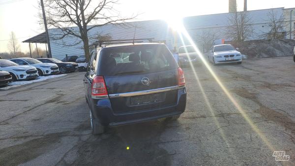 Opel Zafira 2011 Viļņa, ar dzinēja tilpumu 1.70 L un nobraukumu 218 tūkst. km par 2950 €, foto 3 vietnē AUTOMOTO.COM.LV