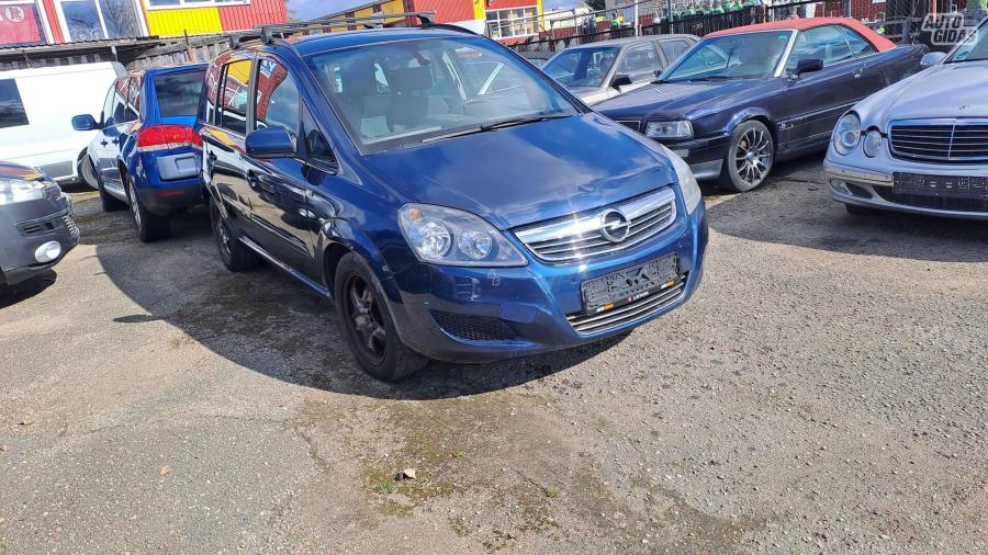 Opel Zafira 2011 Viļņa, ar dzinēja tilpumu 1.70 L un nobraukumu 218 tūkst. km par 3050 €, foto 3 vietnē AUTOMOTO.COM.LV