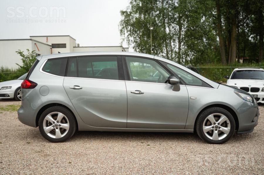 Opel Zafira 2011 Liepāja, ar dzinēja tilpumu 2.00 L un nobraukumu 307 tūkst. km par 4900 €, foto 5 vietnē AUTOMOTO.COM.LV