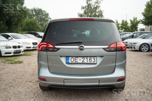 Opel Zafira 2011 Liepāja, ar dzinēja tilpumu 2.00 L un nobraukumu 307 tūkst. km par 4900 €, foto 7 vietnē AUTOMOTO.COM.LV