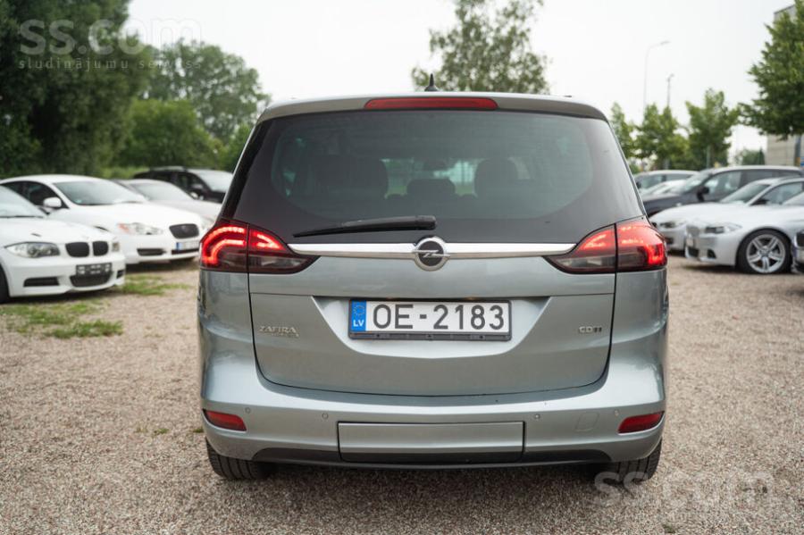 Opel Zafira 2011 Liepāja, ar dzinēja tilpumu 2.00 L un nobraukumu 307 tūkst. km par 4900 €, foto 8 vietnē AUTOMOTO.COM.LV