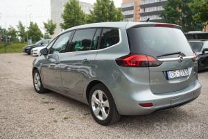 Opel Zafira 2011 Liepāja, ar dzinēja tilpumu 2.00 L un nobraukumu 307 tūkst. km par 4900 €, foto 9 vietnē AUTOMOTO.COM.LV