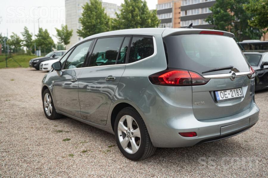 Opel Zafira 2011 Liepāja, ar dzinēja tilpumu 2.00 L un nobraukumu 307 tūkst. km par 4900 €, foto 9 vietnē AUTOMOTO.COM.LV