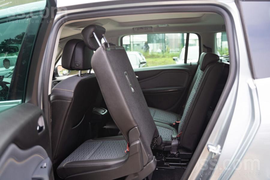 Opel Zafira 2011 Liepāja, ar dzinēja tilpumu 2.00 L un nobraukumu 307 tūkst. km par 4900 €, foto 14 vietnē AUTOMOTO.COM.LV
