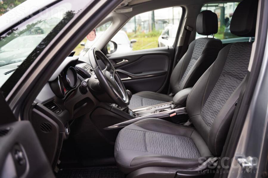 Opel Zafira 2011 Liepāja, ar dzinēja tilpumu 2.00 L un nobraukumu 307 tūkst. km par 4900 €, foto 21 vietnē AUTOMOTO.COM.LV