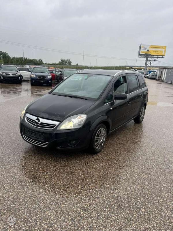 Opel Zafira 2011 Marijampole, ar dzinēja tilpumu 1.69 L un nobraukumu 265 tūkst. km par 2100 €, foto 1 vietnē AUTOMOTO.COM.LV
