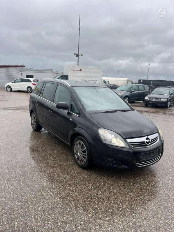 Opel Zafira 2011 Marijampole, ar dzinēja tilpumu 1.69 L un nobraukumu 265 tūkst. km par 2100 €, foto 2 vietnē AUTOMOTO.COM.LV