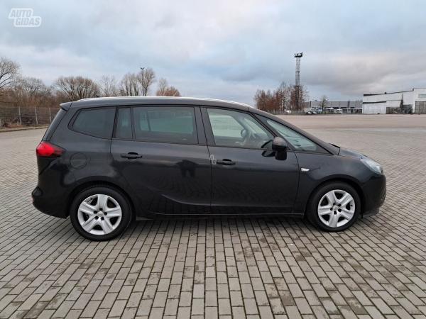 Opel Zafira 2012 in Marijampole, with an engine capacity of 2.00 L and mileage of 217 thousand km for 4900 €, photo 8 on AUTOMOTO.COM.LV