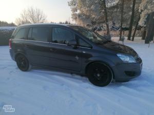 Opel Zafira 2012 in Jurbarkas, with an engine capacity of 1.70 L and mileage of 269 thousand km for 3400 €, photo 4 on AUTOMOTO.COM.LV