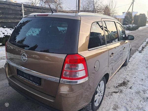Opel Zafira 2012 Marijampole, ar dzinēja tilpumu 1.70 L un nobraukumu 197 tūkst. km par 3499 €, foto 6 vietnē AUTOMOTO.COM.LV