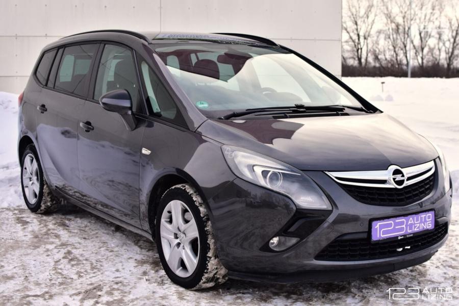 Opel Zafira 2012 in Kretinga, with an engine capacity of 2.00 L and mileage of 212 thousand km for 5999 €, photo 4 on AUTOMOTO.COM.LV