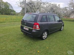 Opel Zafira 2012 in Vilnius, with an engine capacity of 1.70 L and mileage of 310 thousand km for 2400 €, photo 4 on AUTOMOTO.COM.LV