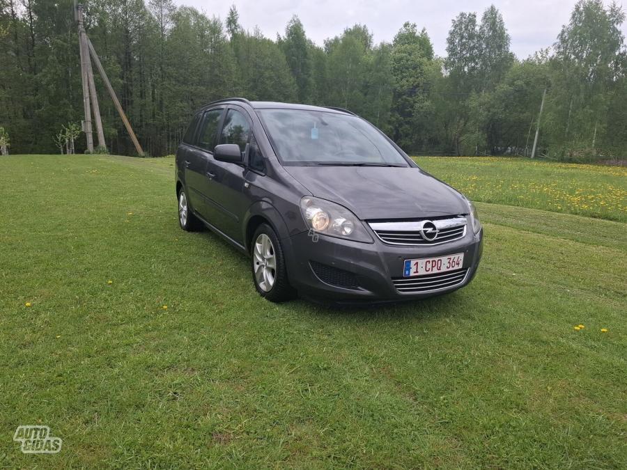 Opel Zafira 2012 in Vilnius, with an engine capacity of 1.70 L and mileage of 310 thousand km for 2400 €, photo 17 on AUTOMOTO.COM.LV