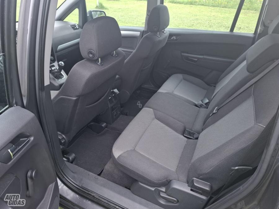 Opel Zafira 2012 in Vilnius, with an engine capacity of 1.70 L and mileage of 310 thousand km for 2400 €, photo 26 on AUTOMOTO.COM.LV