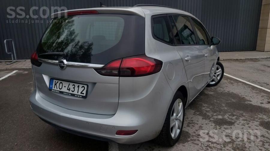 Opel Zafira 2012 Rīga, ar dzinēja tilpumu 2.00 L un nobraukumu 336 tūkst. km par 3990 €, foto 6 vietnē AUTOMOTO.COM.LV