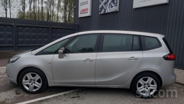 Opel Zafira 2012 Rīga, ar dzinēja tilpumu 2.00 L un nobraukumu 336 tūkst. km par 3990 €, foto 10 vietnē AUTOMOTO.COM.LV