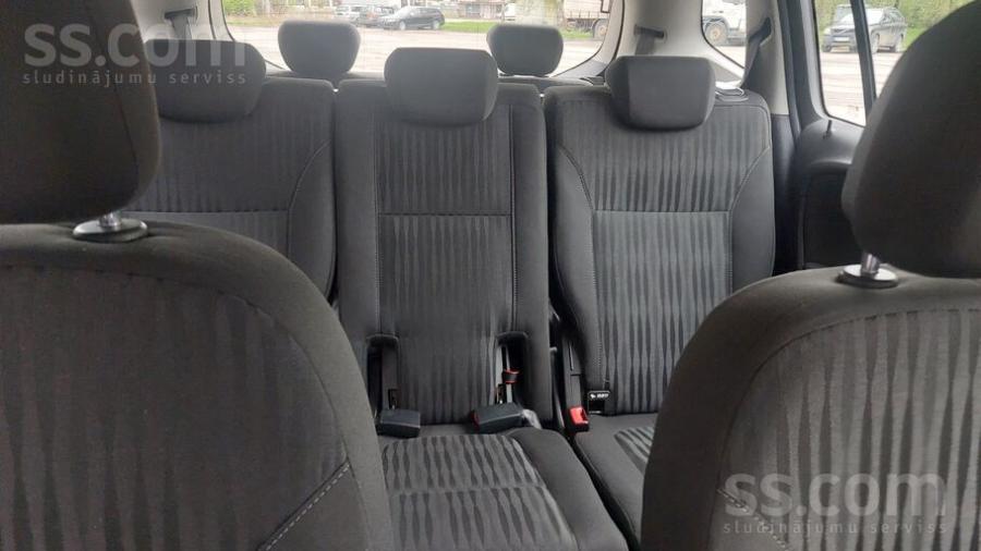 Opel Zafira 2012 Rīga, ar dzinēja tilpumu 2.00 L un nobraukumu 336 tūkst. km par 3990 €, foto 21 vietnē AUTOMOTO.COM.LV
