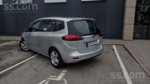 Opel Zafira 2012 Rīga, ar dzinēja tilpumu 2.00 L un nobraukumu 336 tūkst. km par 3990 €, foto 23 vietnē AUTOMOTO.COM.LV