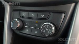 Opel Zafira 2012 Rīga, ar dzinēja tilpumu 2.00 L un nobraukumu 336 tūkst. km par 3990 €, foto 36 vietnē AUTOMOTO.COM.LV