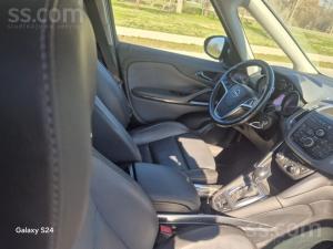 Opel Zafira 2012 Rīga, ar dzinēja tilpumu 2.00 L un nobraukumu 261 tūkst. km par 5000 €, foto 6 vietnē AUTOMOTO.COM.LV