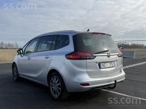 Opel Zafira 2012 Liepāja, ar dzinēja tilpumu 2.00 L un nobraukumu 283 tūkst. km par 4200 €, foto 3 vietnē AUTOMOTO.COM.LV