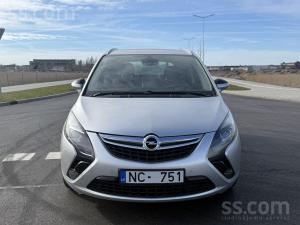 Opel Zafira 2012 Liepāja, ar dzinēja tilpumu 2.00 L un nobraukumu 283 tūkst. km par 4200 €, foto 8 vietnē AUTOMOTO.COM.LV