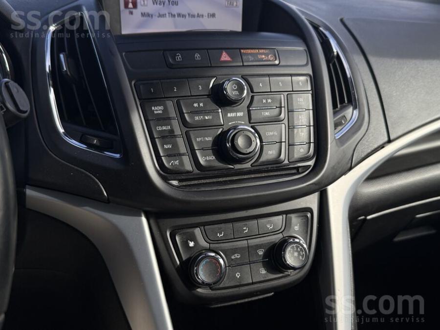 Opel Zafira 2012 Liepāja, ar dzinēja tilpumu 2.00 L un nobraukumu 283 tūkst. km par 4200 €, foto 20 vietnē AUTOMOTO.COM.LV