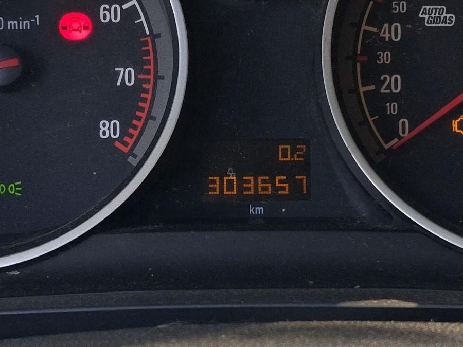 Opel Zafira 2012 Marijampole, ar dzinēja tilpumu 1.60 L un nobraukumu 304 tūkst. km par 850 €, foto 11 vietnē AUTOMOTO.COM.LV