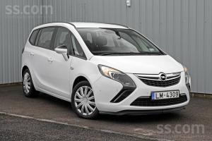 Opel Zafira 2012 in Ogre, with an engine capacity of 2.00 L and mileage of 271 thousand km for 4250 €, photo  on AUTOMOTO.COM.LV