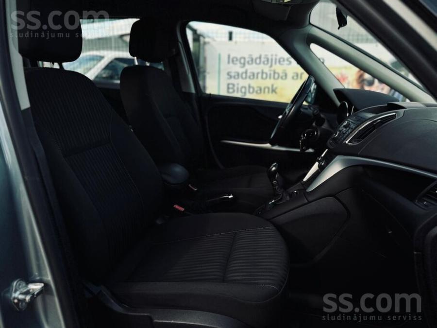 Opel Zafira 2013 Cēsis, ar dzinēja tilpumu 2.00 L un nobraukumu 0 tūkst. km par 2500 €, foto 11 vietnē AUTOMOTO.COM.LV