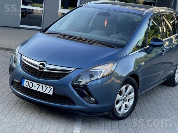 Opel Zafira 2013 in Jurmala, with an engine capacity of 1.60 L and mileage of 0 thousand km for 5850 €, photo 4 on AUTOMOTO.COM.LV
