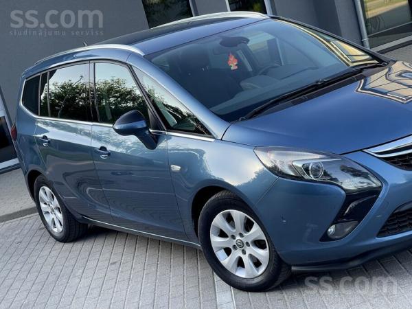 Opel Zafira 2013 in Jurmala, with an engine capacity of 1.60 L and mileage of 0 thousand km for 5850 €, photo 6 on AUTOMOTO.COM.LV