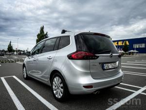 Opel Zafira 2013 Rīga, ar dzinēja tilpumu 2.00 L un nobraukumu 314 tūkst. km par 5450 €, foto 5 vietnē AUTOMOTO.COM.LV