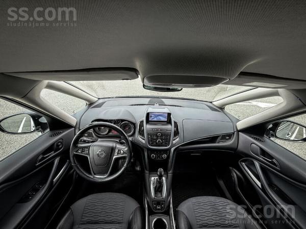 Opel Zafira 2013 Rīga, ar dzinēja tilpumu 2.00 L un nobraukumu 314 tūkst. km par 5450 €, foto 7 vietnē AUTOMOTO.COM.LV