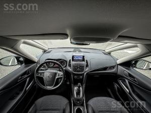 Opel Zafira 2013 Rīga, ar dzinēja tilpumu 2.00 L un nobraukumu 314 tūkst. km par 5450 €, foto 8 vietnē AUTOMOTO.COM.LV