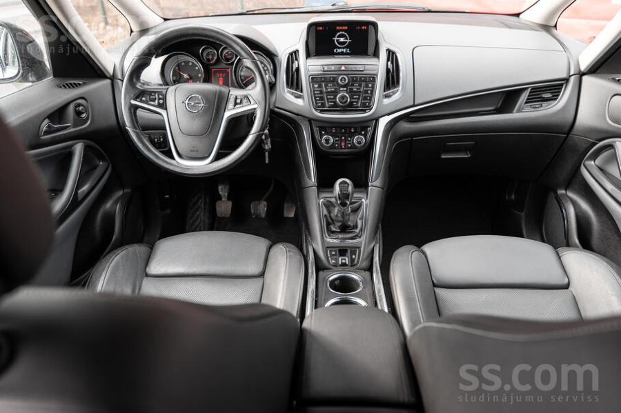 Opel Zafira 2013 in Riga, with an engine capacity of 2.00 L and mileage of 0 thousand km for 5990 €, photo 6 on AUTOMOTO.COM.LV