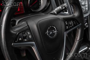 Opel Zafira 2013 in Riga, with an engine capacity of 2.00 L and mileage of 0 thousand km for 5990 €, photo 11 on AUTOMOTO.COM.LV