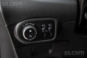 Opel Zafira 2013 in Riga, with an engine capacity of 2.00 L and mileage of 0 thousand km for 5990 €, photo 13 on AUTOMOTO.COM.LV