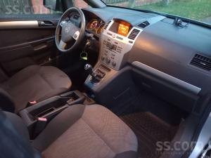 Opel Zafira 2013 in Riga, with an engine capacity of 1.70 L and mileage of 368 thousand km for 2050 €, photo 14 on AUTOMOTO.COM.LV