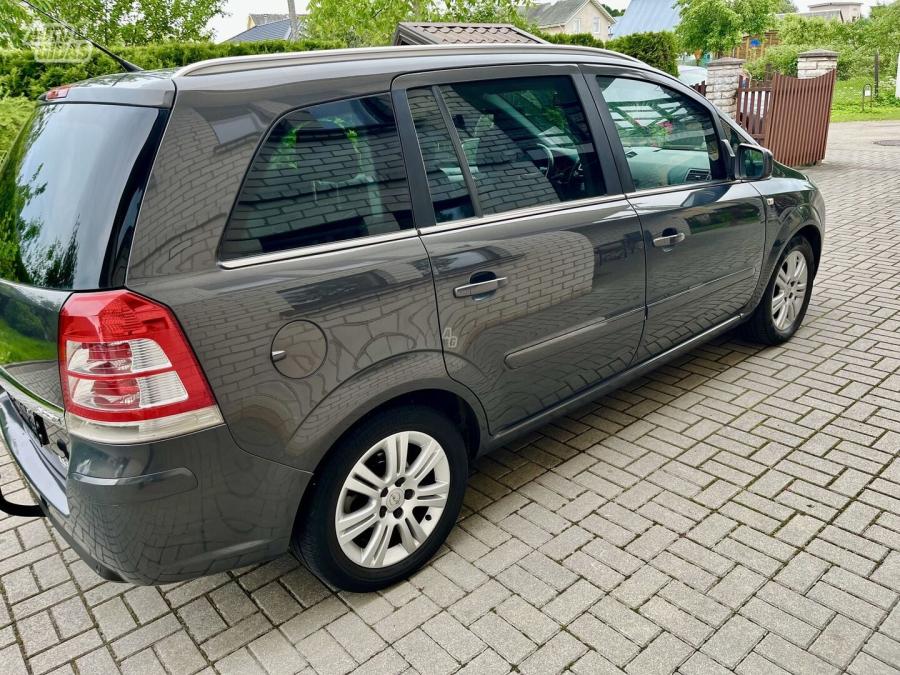 Opel Zafira 2013 in Kaunas, with an engine capacity of 1.70 L and mileage of 232 thousand km for 3600 €, photo 7 on AUTOMOTO.COM.LV