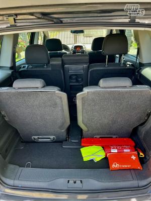 Opel Zafira 2013 in Kaunas, with an engine capacity of 1.70 L and mileage of 232 thousand km for 3600 €, photo 13 on AUTOMOTO.COM.LV