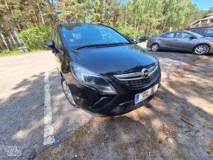 Opel Zafira 2014 in Klaipeda, with an engine capacity of 2.00 L and mileage of 225 thousand km for 3700 €, photo  on AUTOMOTO.COM.LV