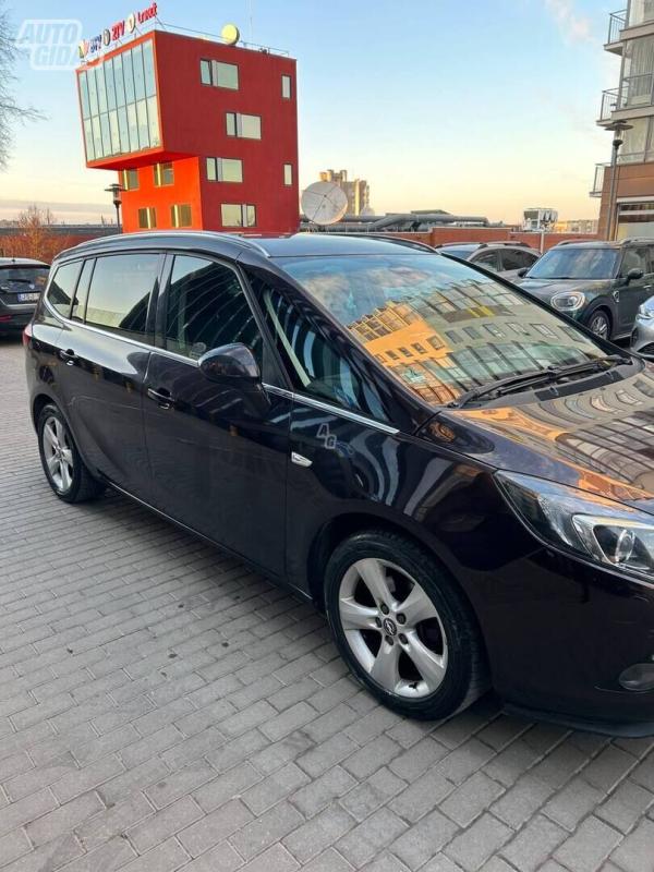 Opel Zafira 2014 Viļņa, ar dzinēja tilpumu 1.60 L un nobraukumu 250 tūkst. km par 4777 €, foto 2 vietnē AUTOMOTO.COM.LV